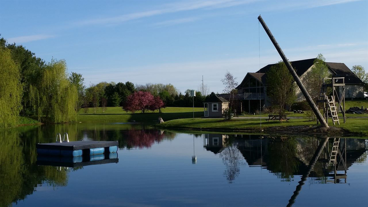 Blue Pond Dye- High Quality, Long Lasting, Safe for Fish! | Sanco ...